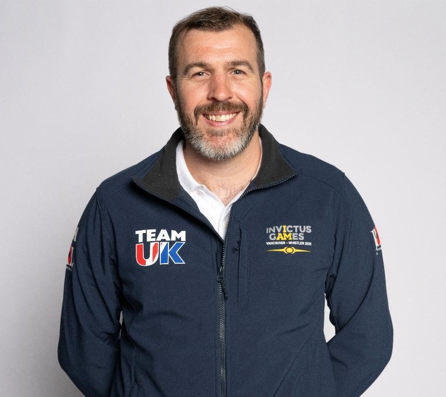 Royal Navy pilot who survived rare cancer competes in Invictus Games ...
